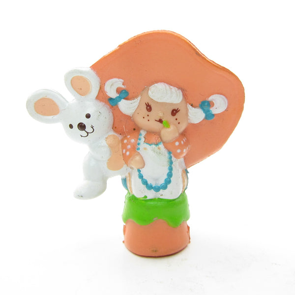 Apricot & Hopsalot Play at the Vanity Deluxe Miniature Figurine Set ...