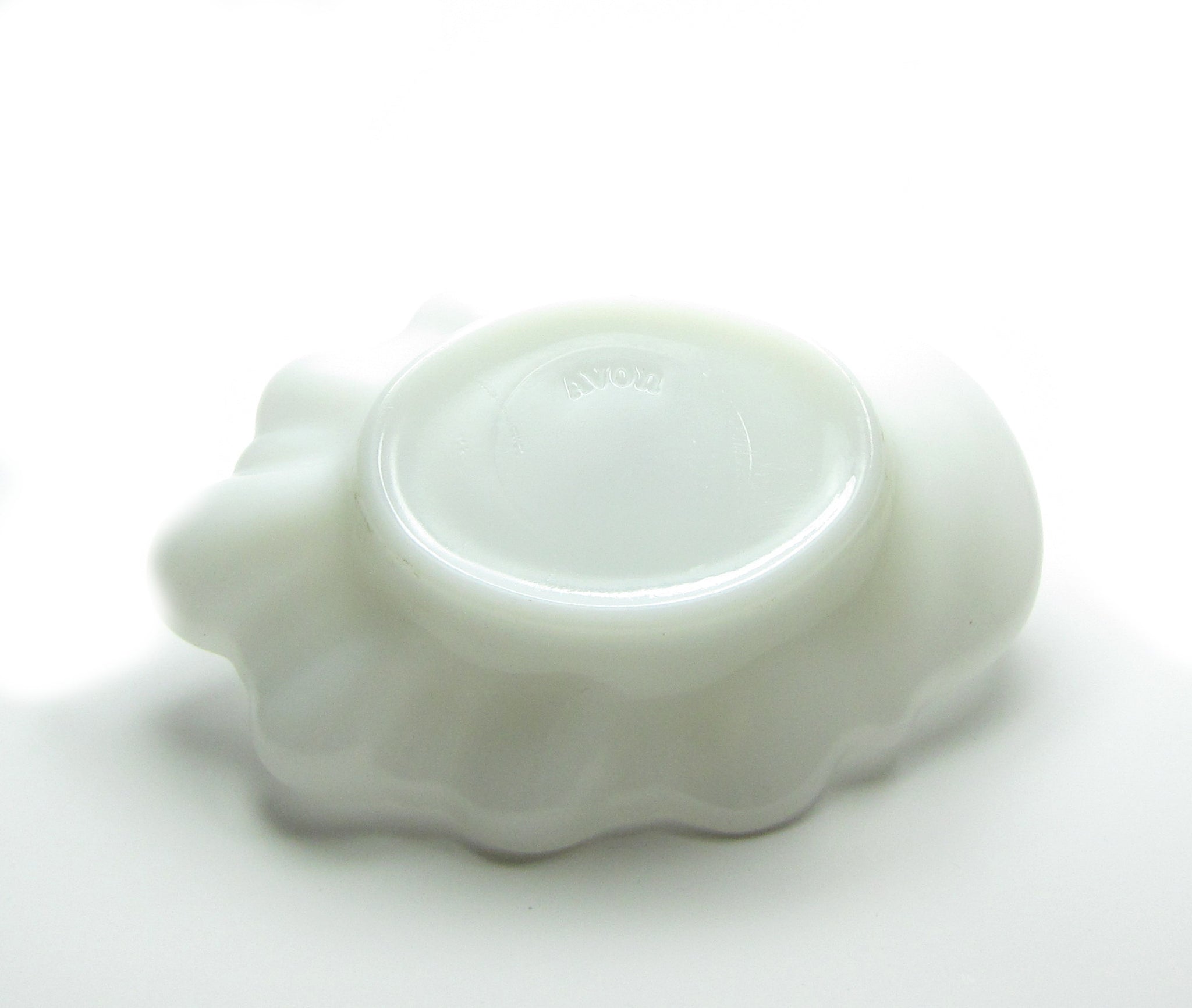 Avon Cherub Soap Dish Vintage White Milk Glass Trinket Dish from Heave ...